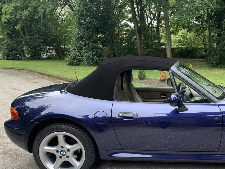 BMW Z3 E37 Roadster soft top, produced in Haartz Stayfast Canvas and ...