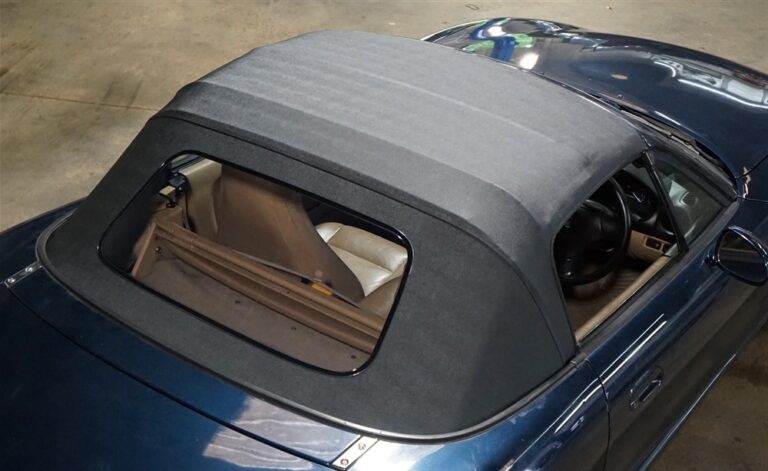 Mazda MX-5 soft top in Haartz Cabrio Vinyl One-Piece design and comes ...